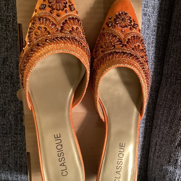 Classiques Entier | Shoes | Preowned Kitten Heels Mulessize 75m | Poshmark